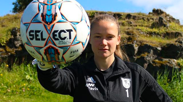 Goalkeeper Tatiana Saunders joins Paradis Pros – Paradis Sport